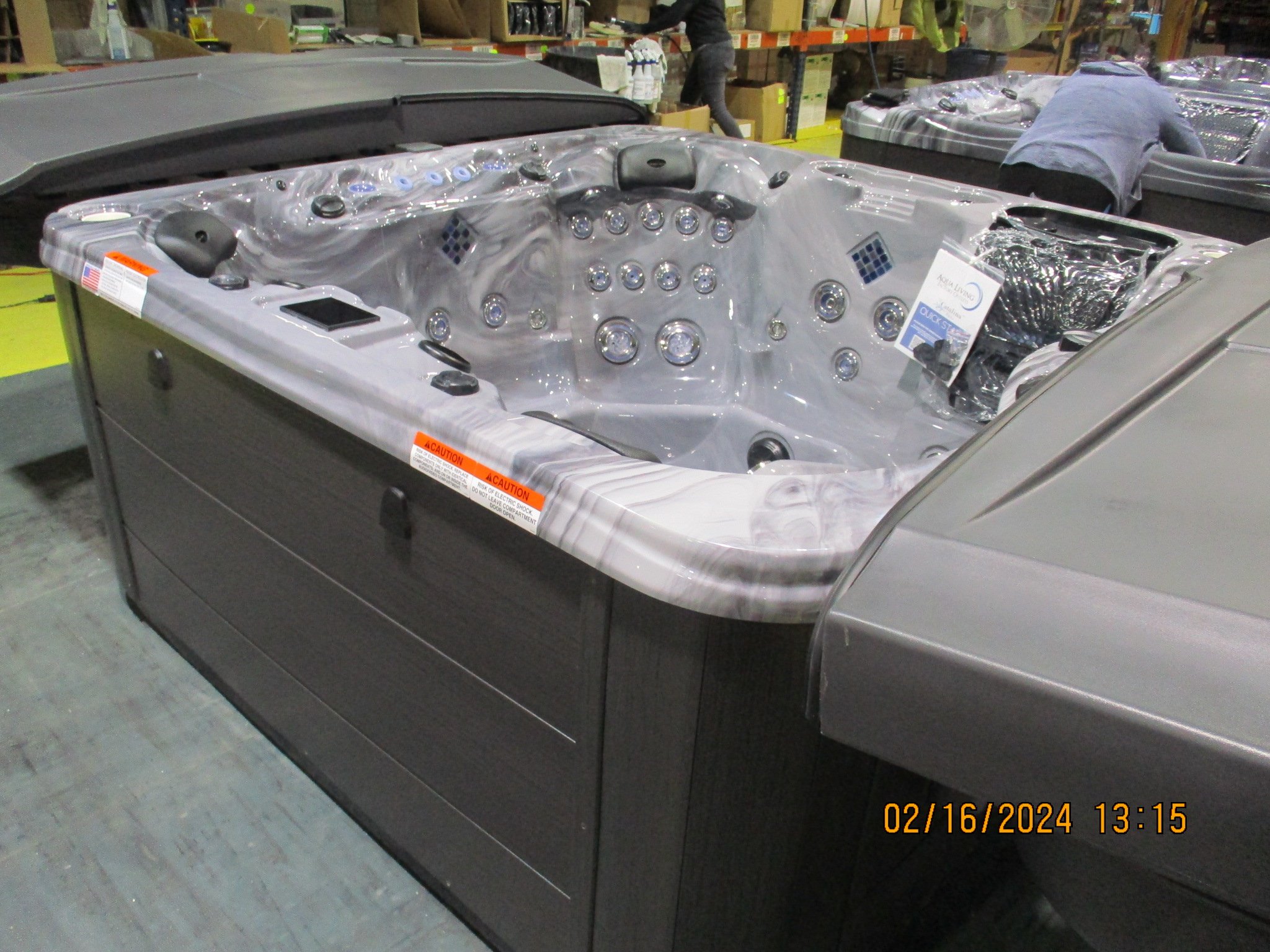 Catalina Luxury Carlton - Aqua Living Factory Outlets